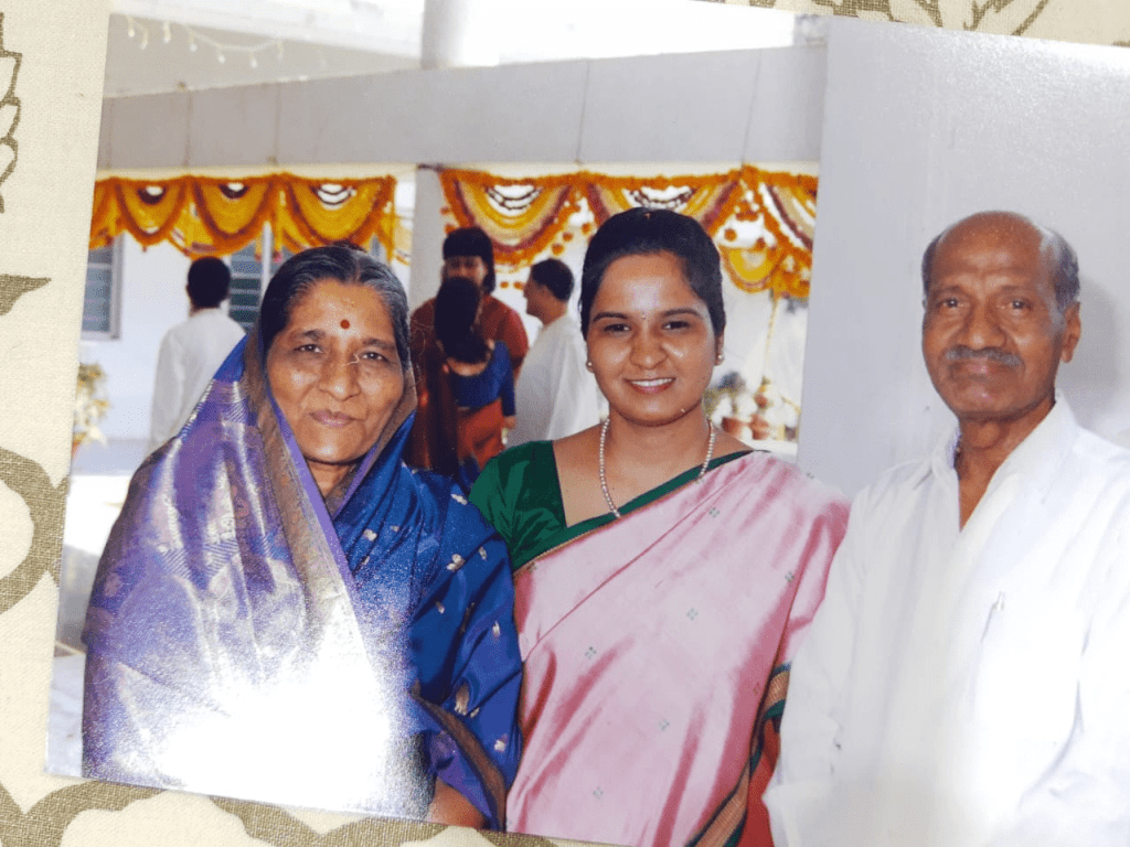 Aarti Patil : 5 The Most Amazing Qualities Of The Principal Of SVIS School.